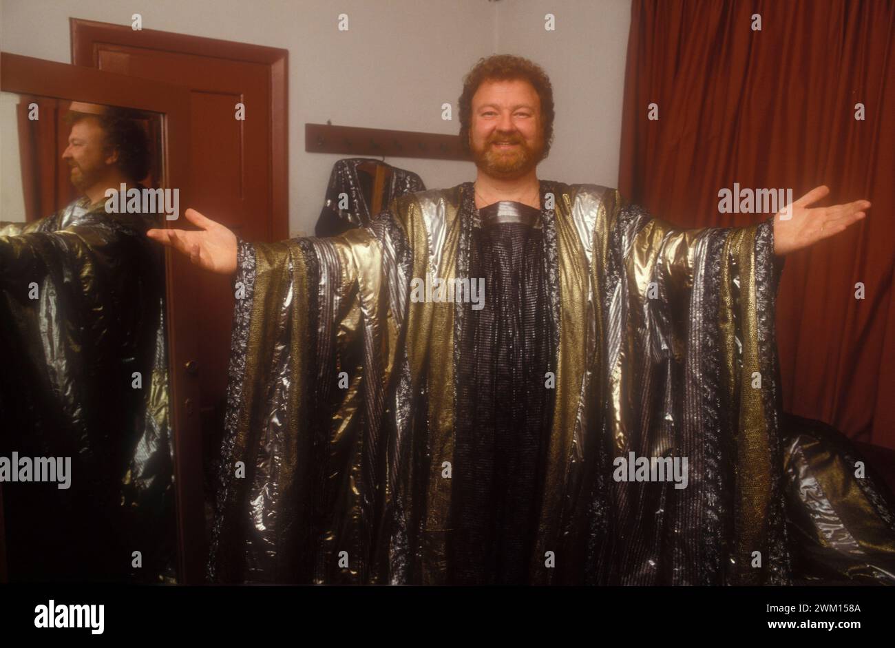 3829506 Chris Merritt; (add.info.: American operatic tenor Chris ...