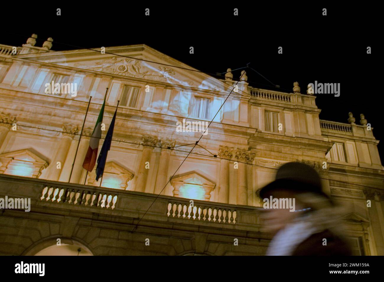 Luminarie milano hi-res stock photography and images - Alamy