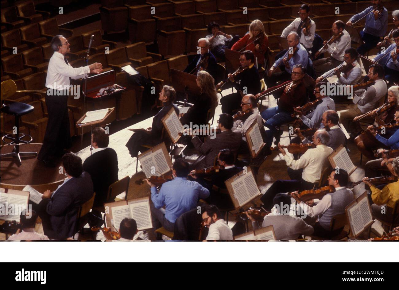 Orchestra tedeschi hi-res stock photography and images - Alamy