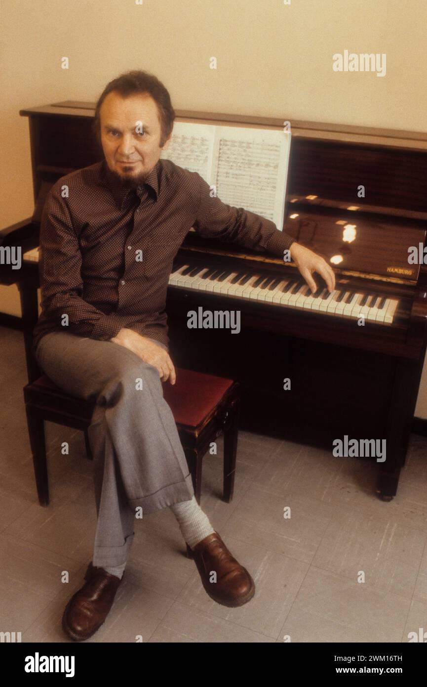 Jerzy semkov hi-res stock photography and images - Alamy