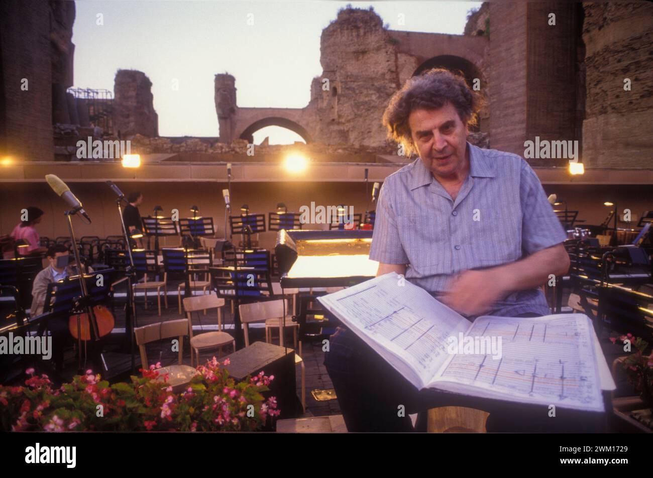 3831177 Mikis Theodorakis; (add.info.: Rome, Baths of Caracalla, 1991 ...