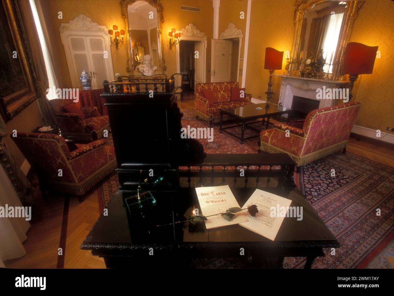 Camera di giuseppe verdi hi-res stock photography and images - Alamy