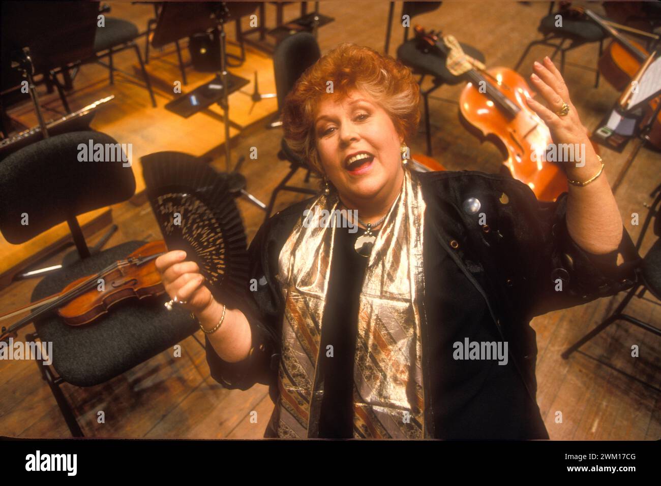Sarah walker hi-res stock photography and images - Alamy