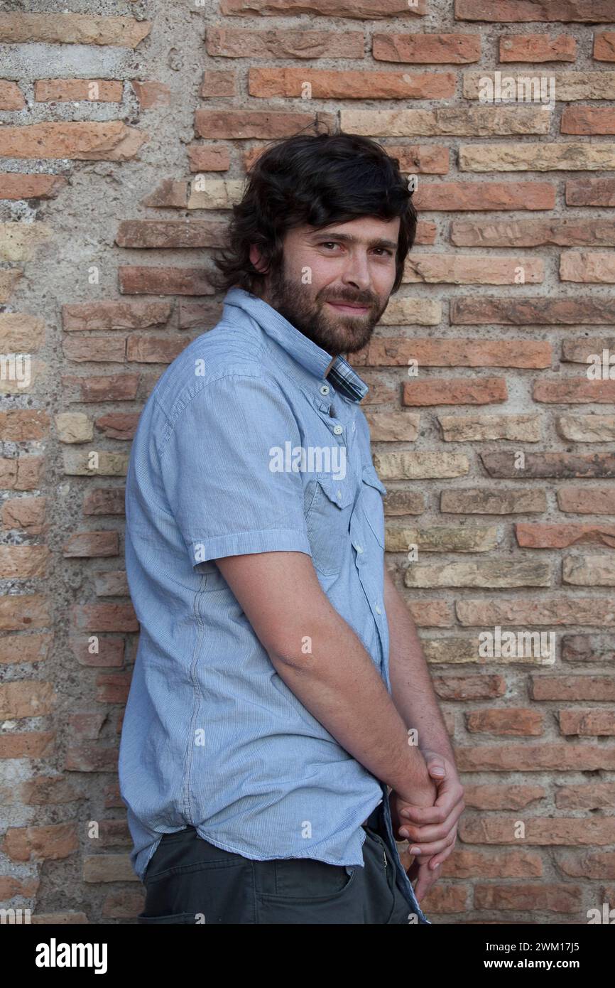 Dj italiani hi-res stock photography and images - Alamy