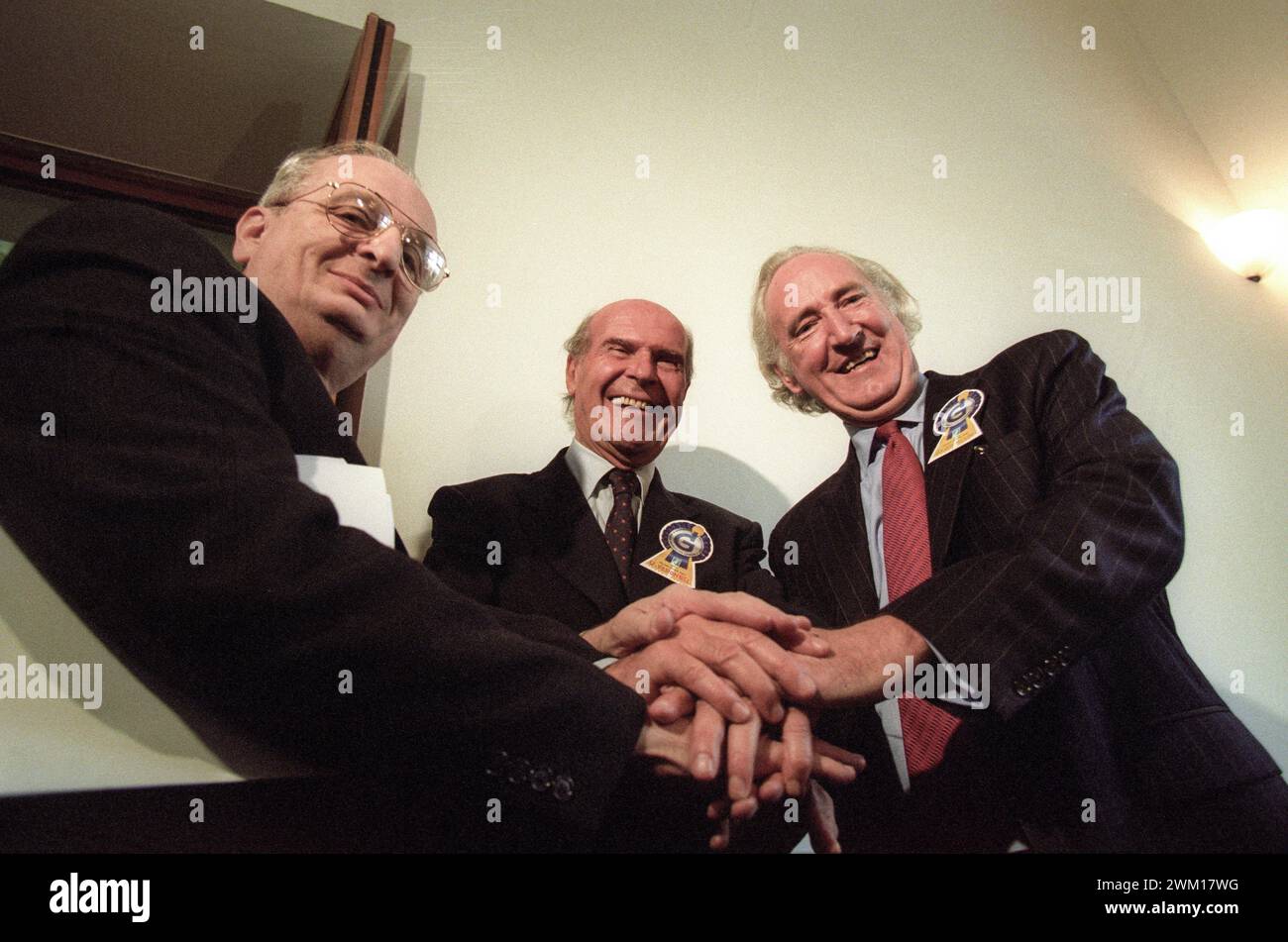 Gordon mcvie hi-res stock photography and images - Alamy