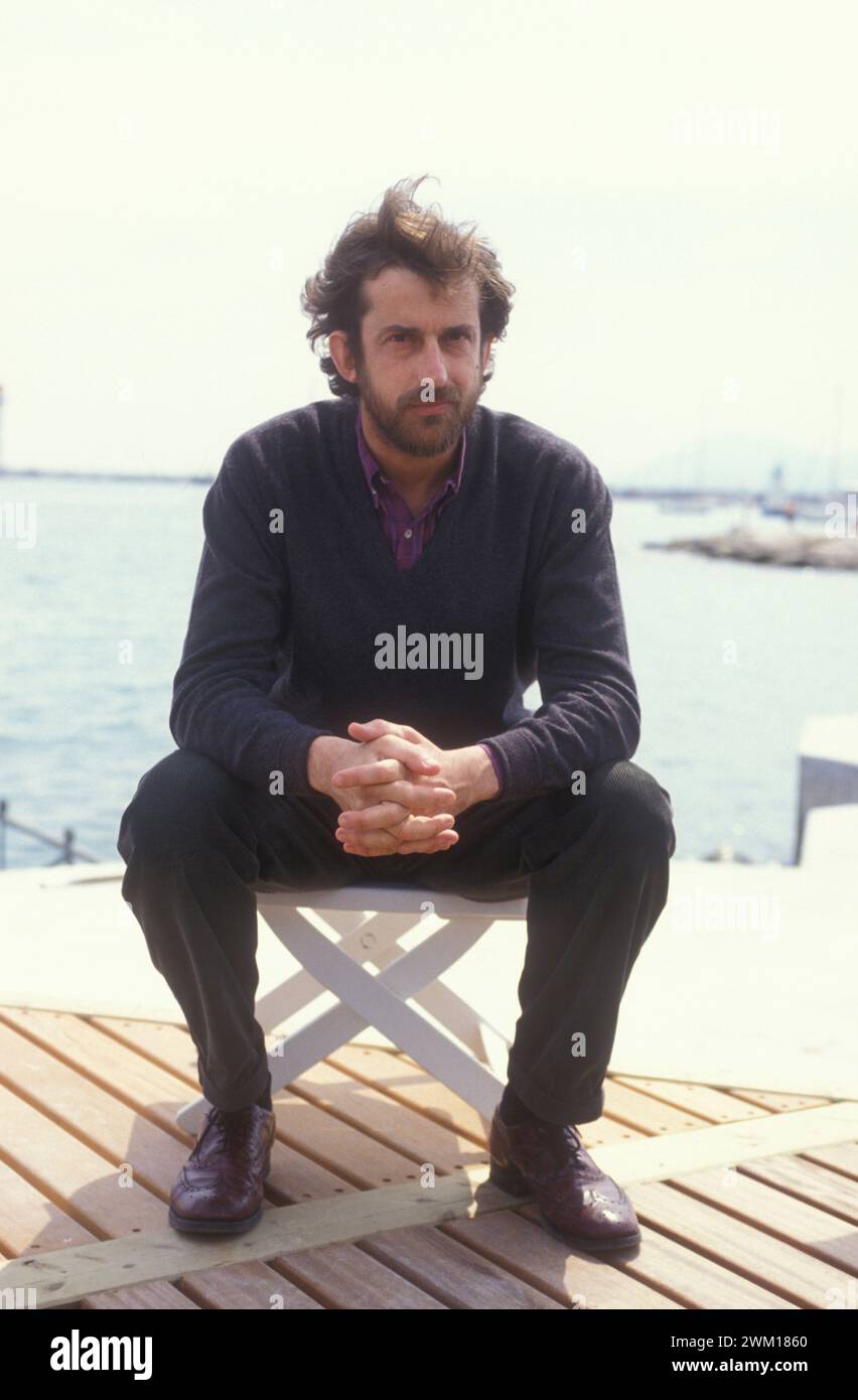 Actor with co directors hi-res stock photography and images - Alamy