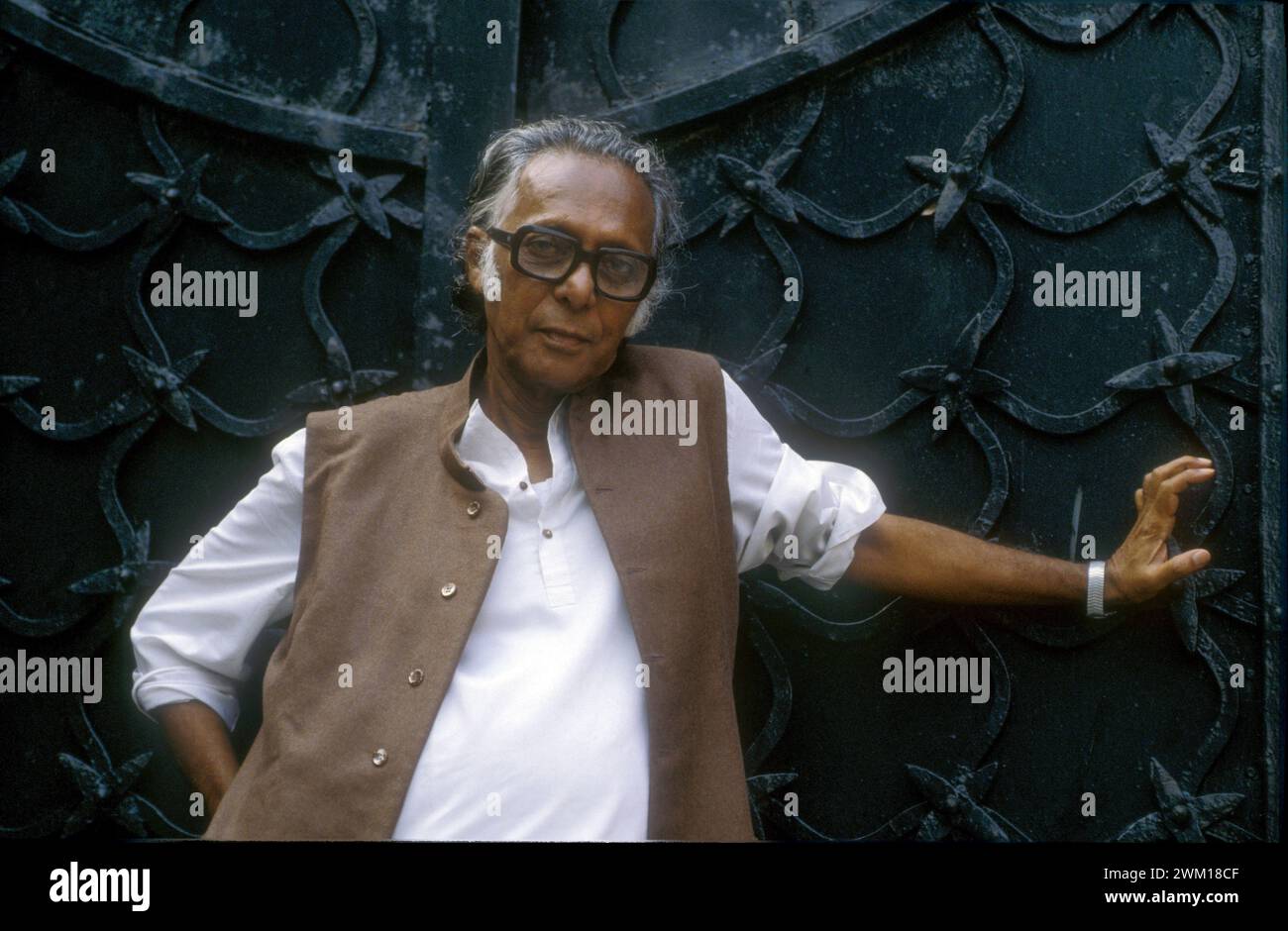 Mrinal shen hi-res stock photography and images - Alamy