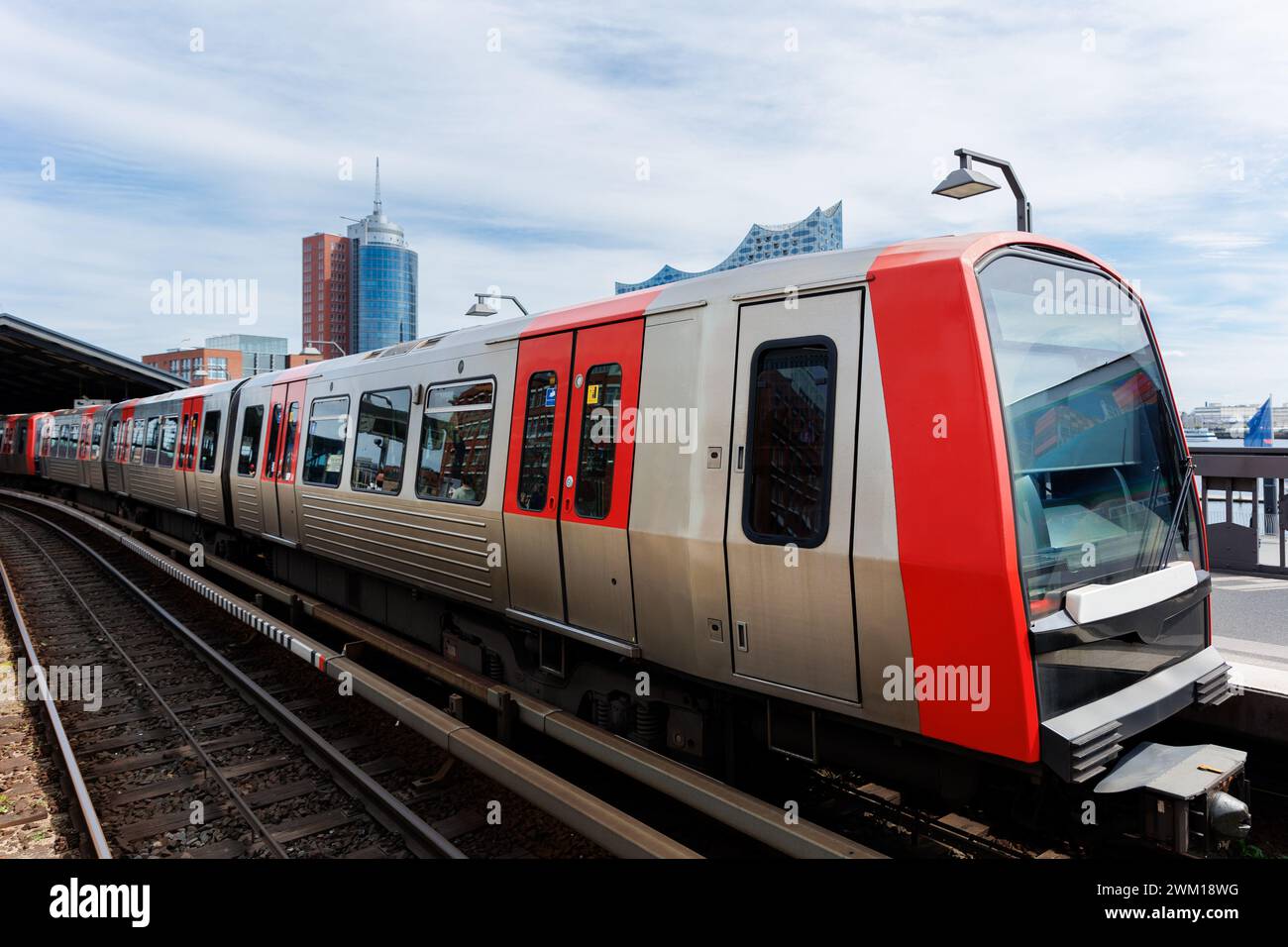 Hamburg Red Unmanned U-bahn Subway train on Baumwall station on ...