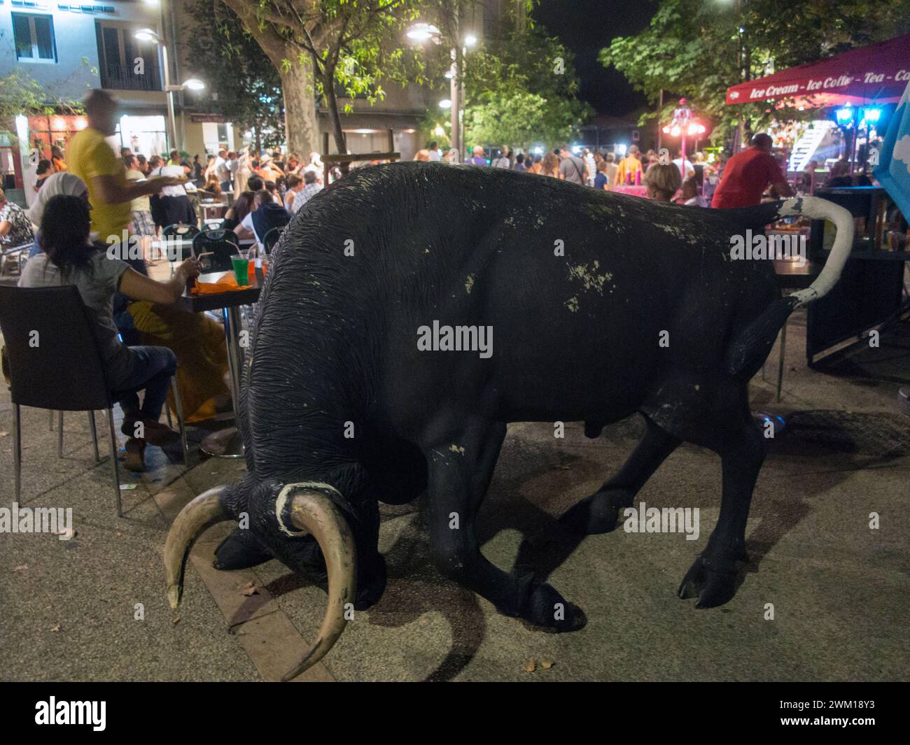 Statua di tori hi-res stock photography and images - Alamy