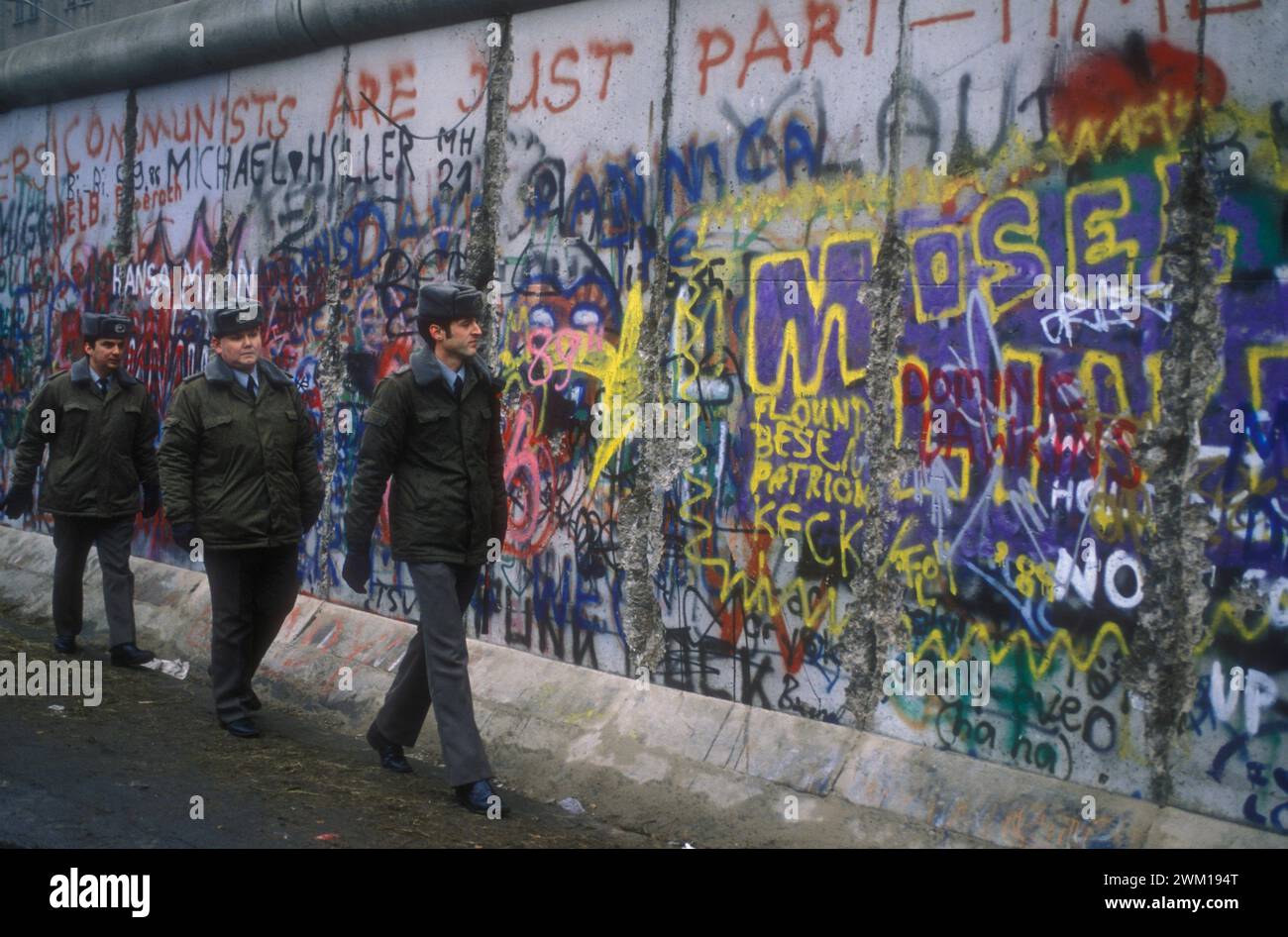 Muro di confine hi-res stock photography and images - Alamy