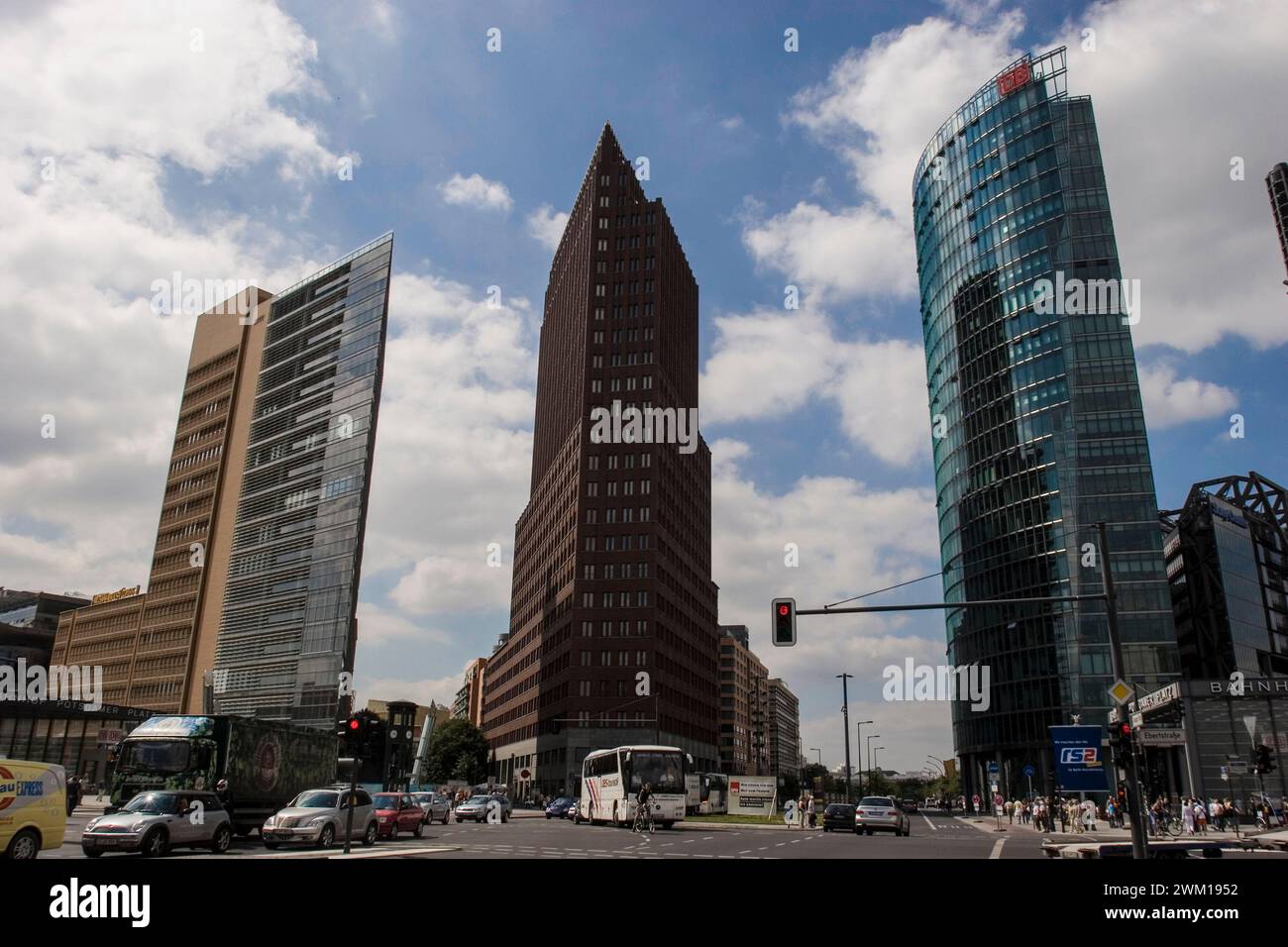 Grattacielo architettura hi-res stock photography and images - Alamy