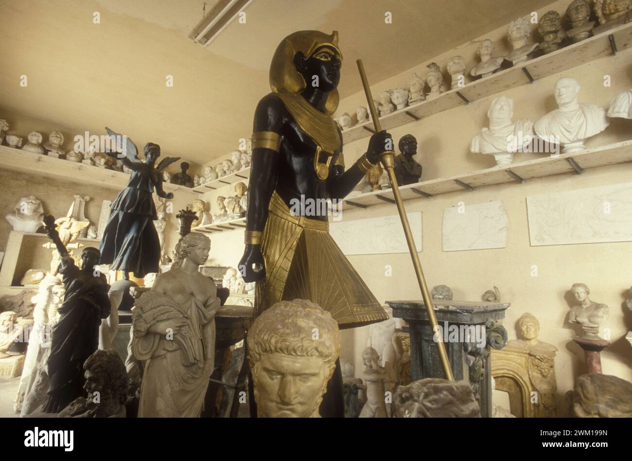 4065634 Rome, Cinecittà Studios. De Angelis family workshop, statue for ...