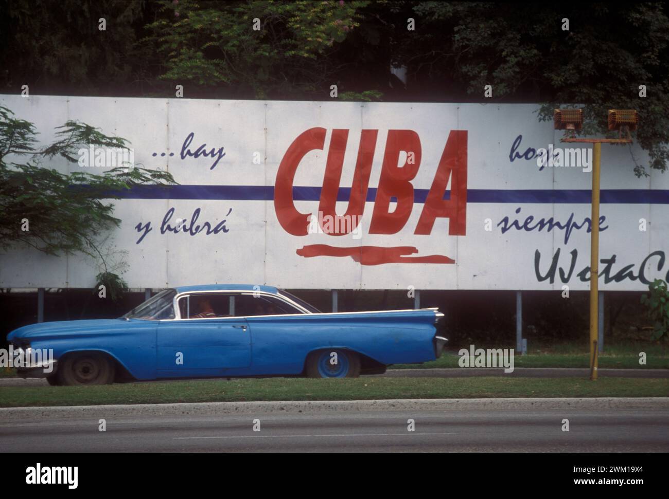 Vecchia automobile a cuba hi-res stock photography and images - Alamy