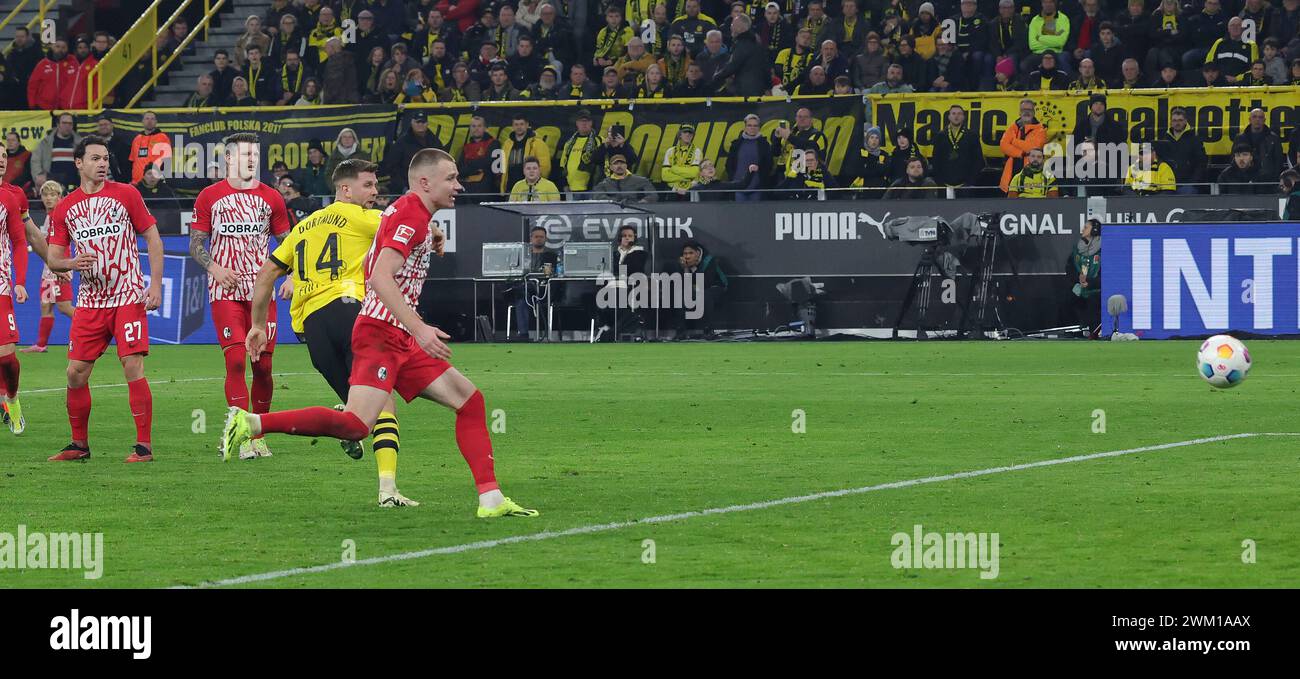 firo: 09.02.2024, football, soccer, 1st Bundesliga, 1st league, season ...