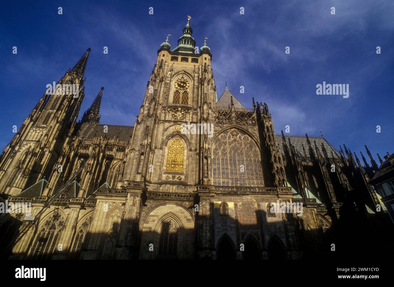 Cattedrale di san vito praga hi-res stock photography and images - Alamy