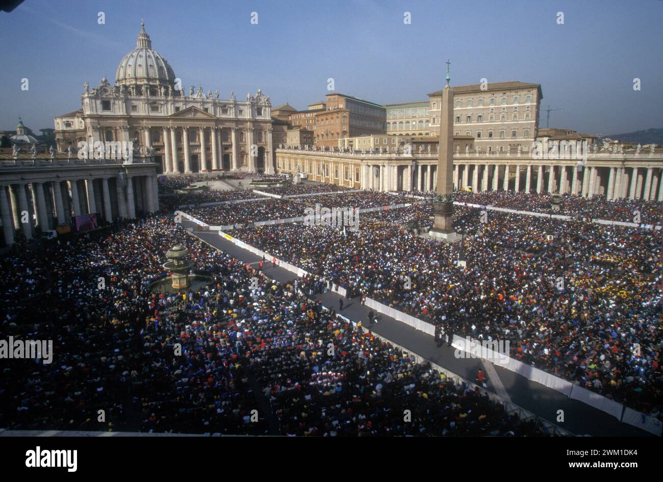 1999 meeting hi-res stock photography and images - Alamy