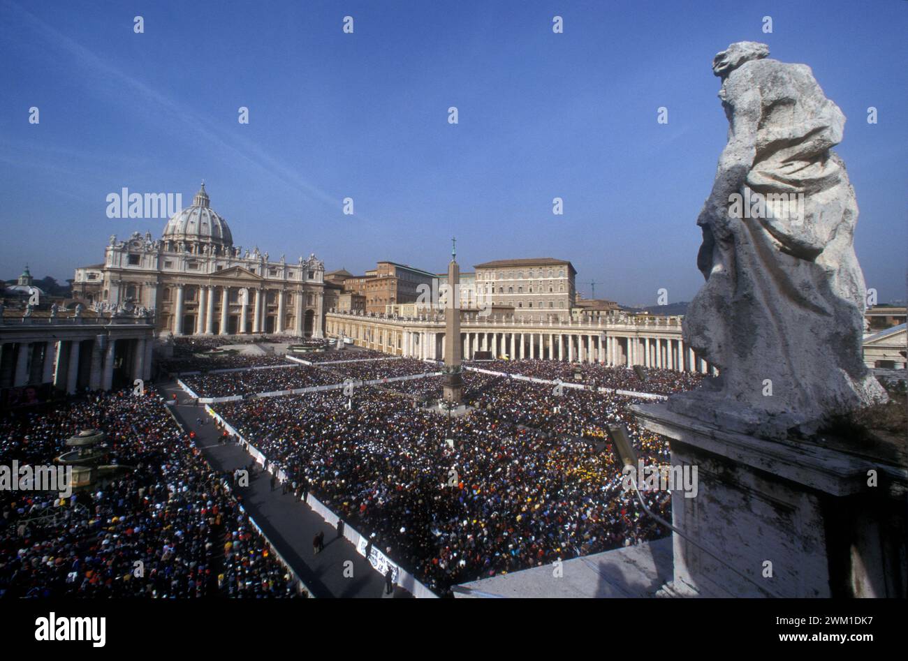 1999 meeting hi-res stock photography and images - Alamy