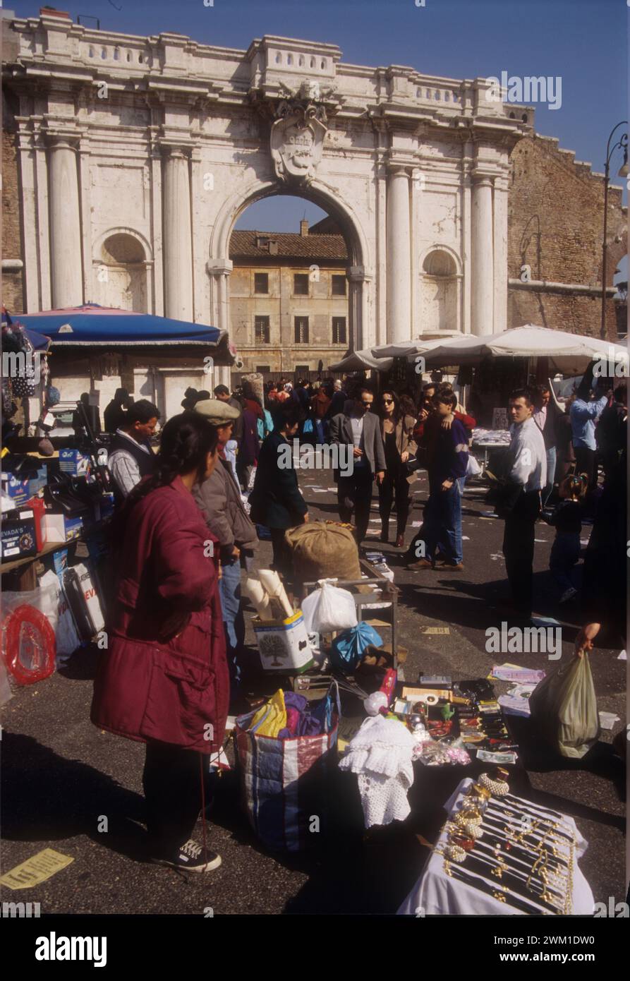 4067680 Rome, 1998. Porta Portese flea market in the Trastevere ...