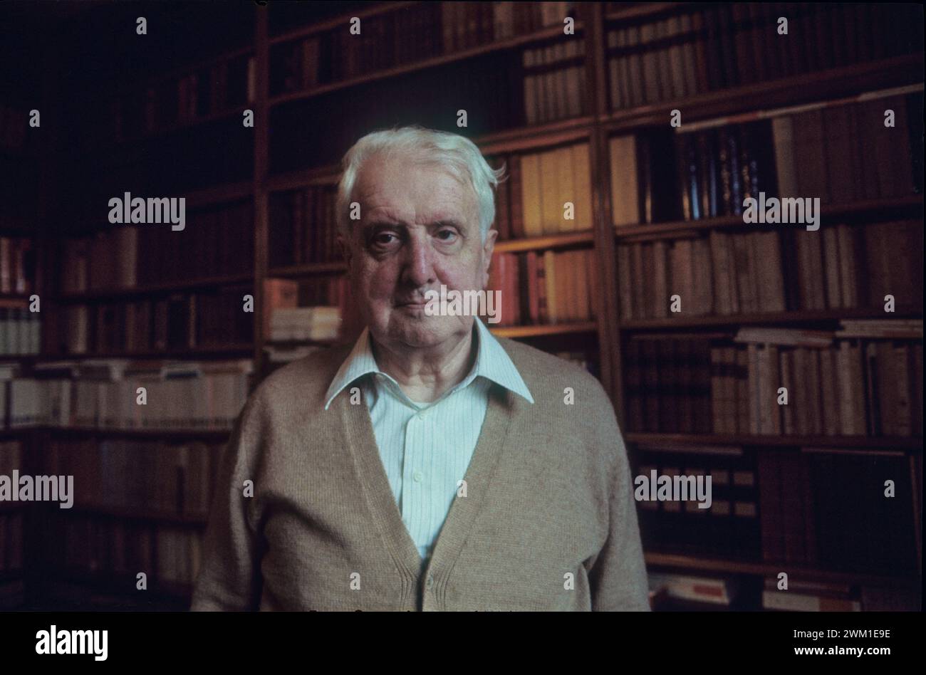 Critici letterari hi-res stock photography and images - Alamy