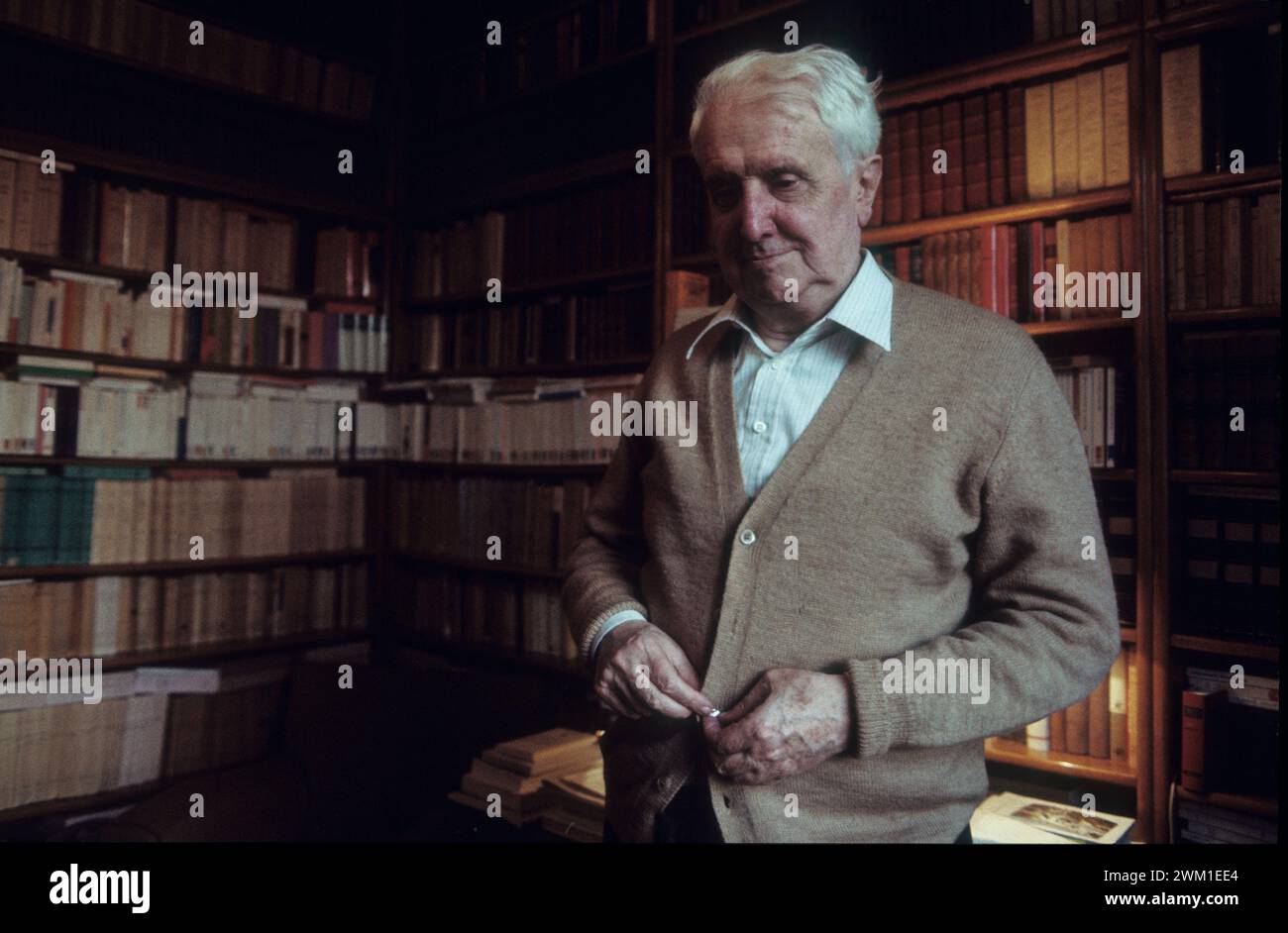 Critici letterari hi-res stock photography and images - Alamy