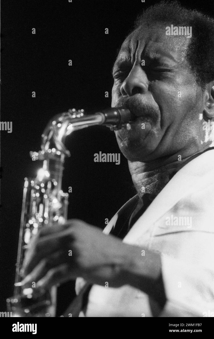 Plaiyng the saxophone Black and White Stock Photos & Images - Alamy