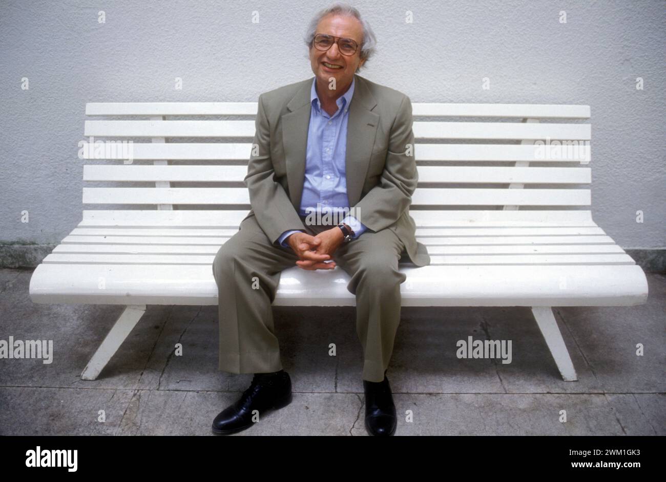 Architetto frank gehry hi-res stock photography and images - Alamy