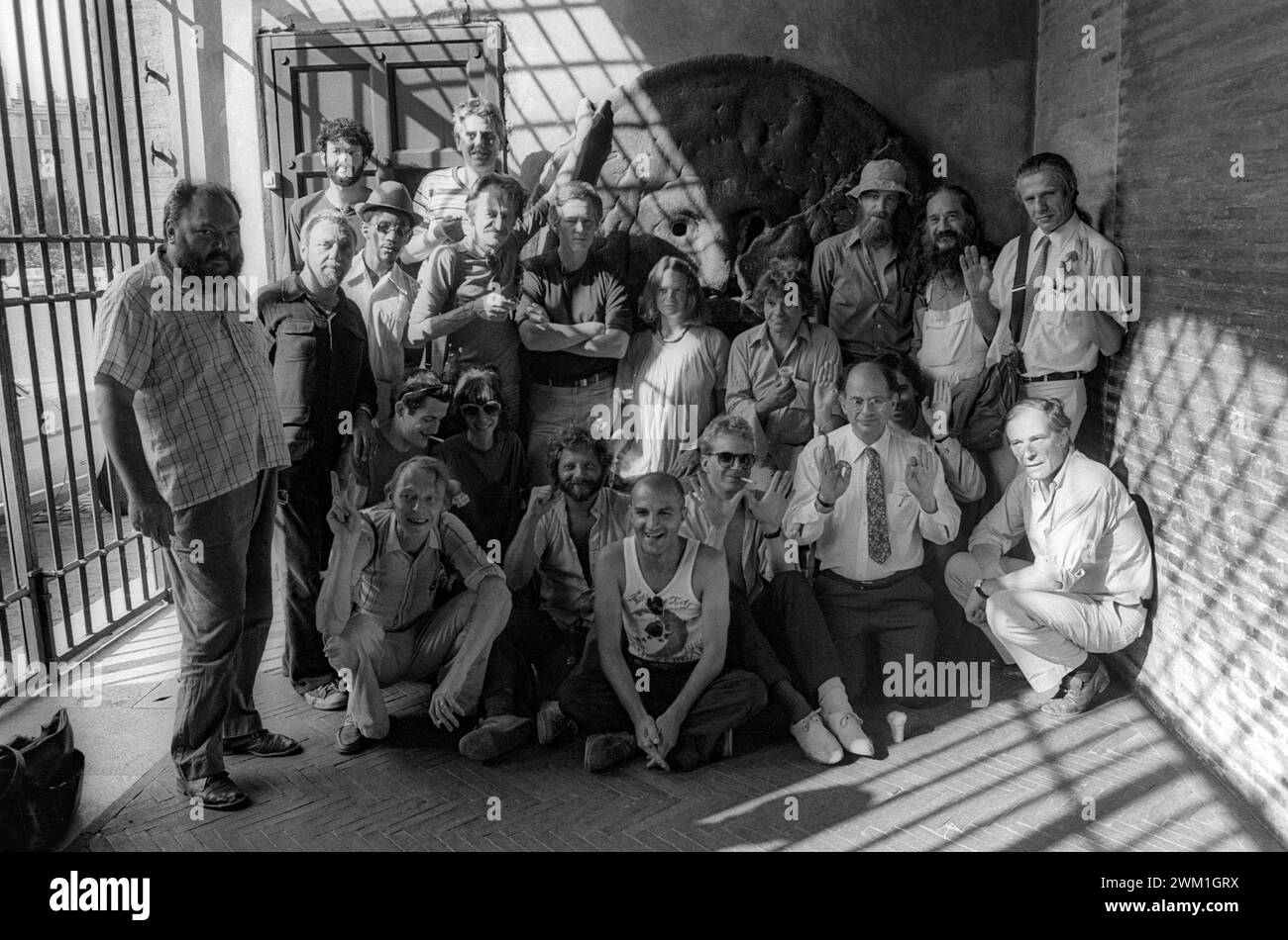 Di gregory Black and White Stock Photos & Images - Alamy