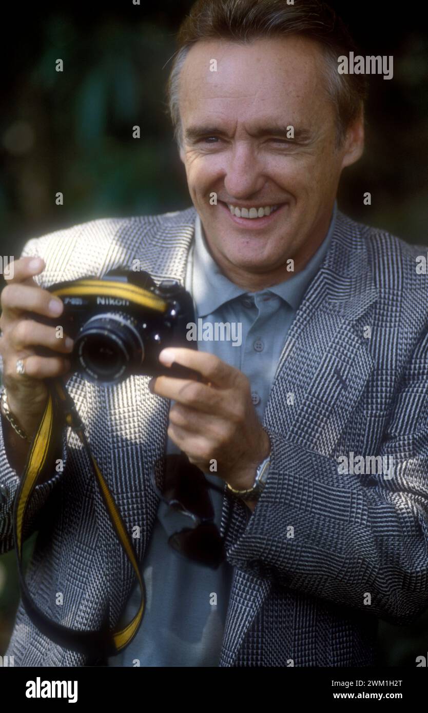 Macchine fotografiche nikon hi-res stock photography and images - Alamy