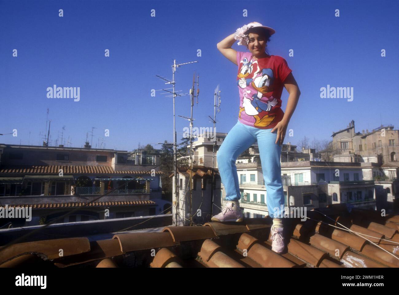 4069186 Rome, 1986. Italian actress Marisa Laurito on the roof of her ...