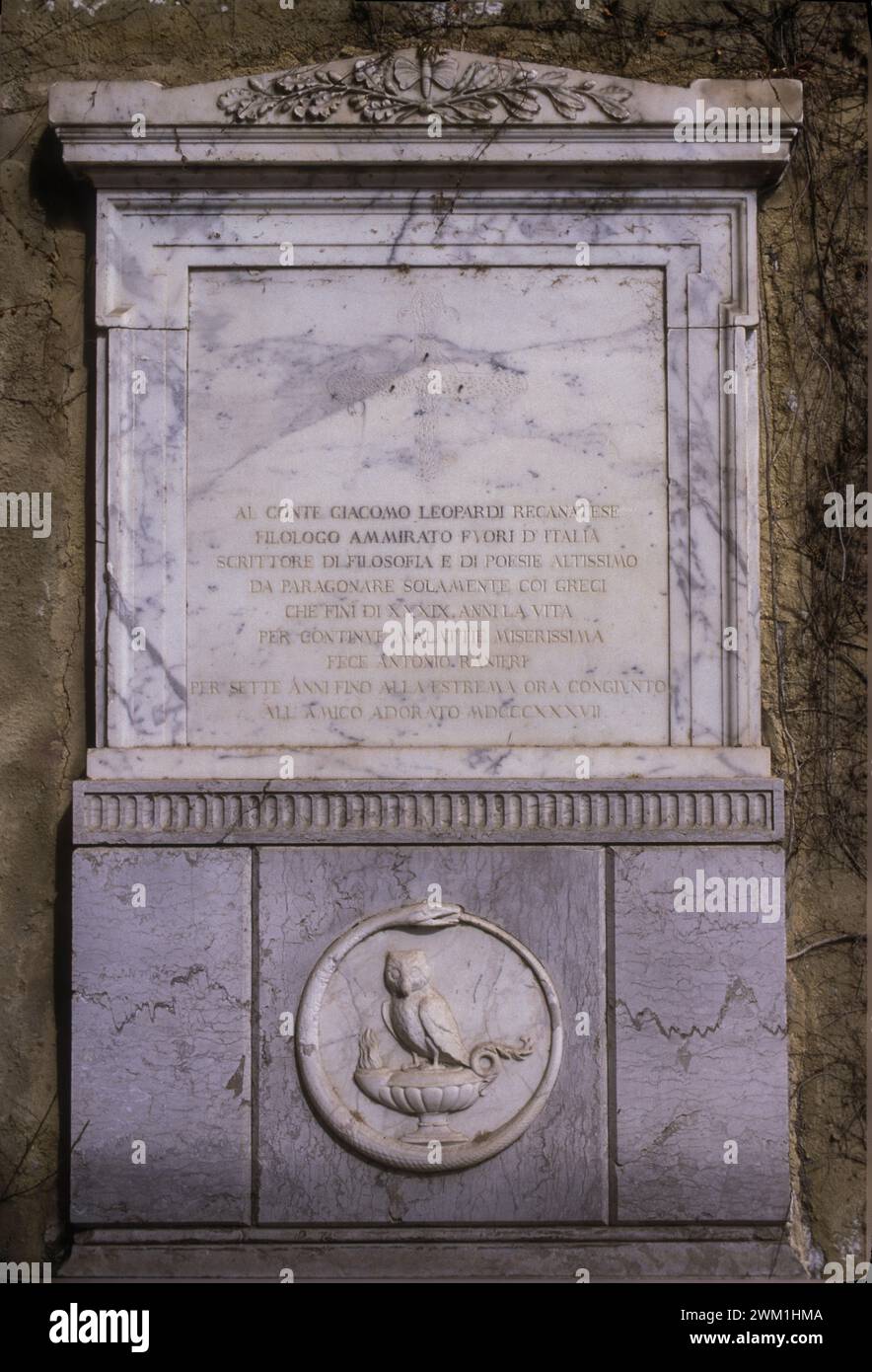 4069265 Tomb of Giacomo Leopardi in the Parco Vergiliano at Piedigrotta ...