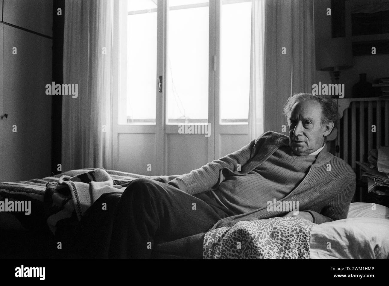 4069294 Florence, 1979. Italian poet Mario Luzi in his home (photo ...