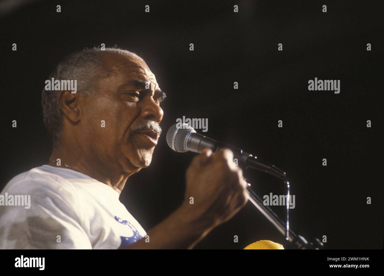 Musicisti jazz cubani hi-res stock photography and images - Alamy