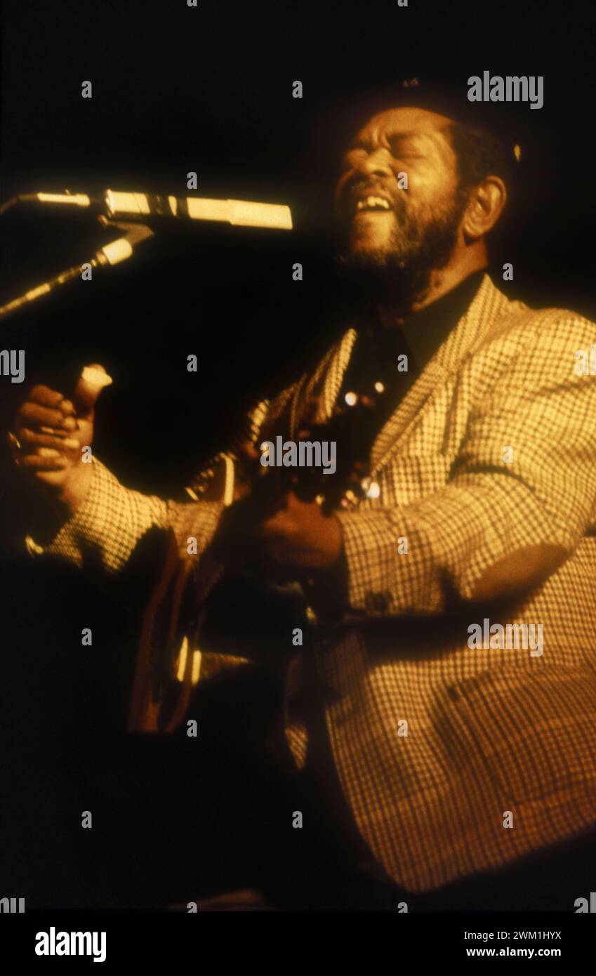 Walter brown mcghee hi-res stock photography and images - Alamy