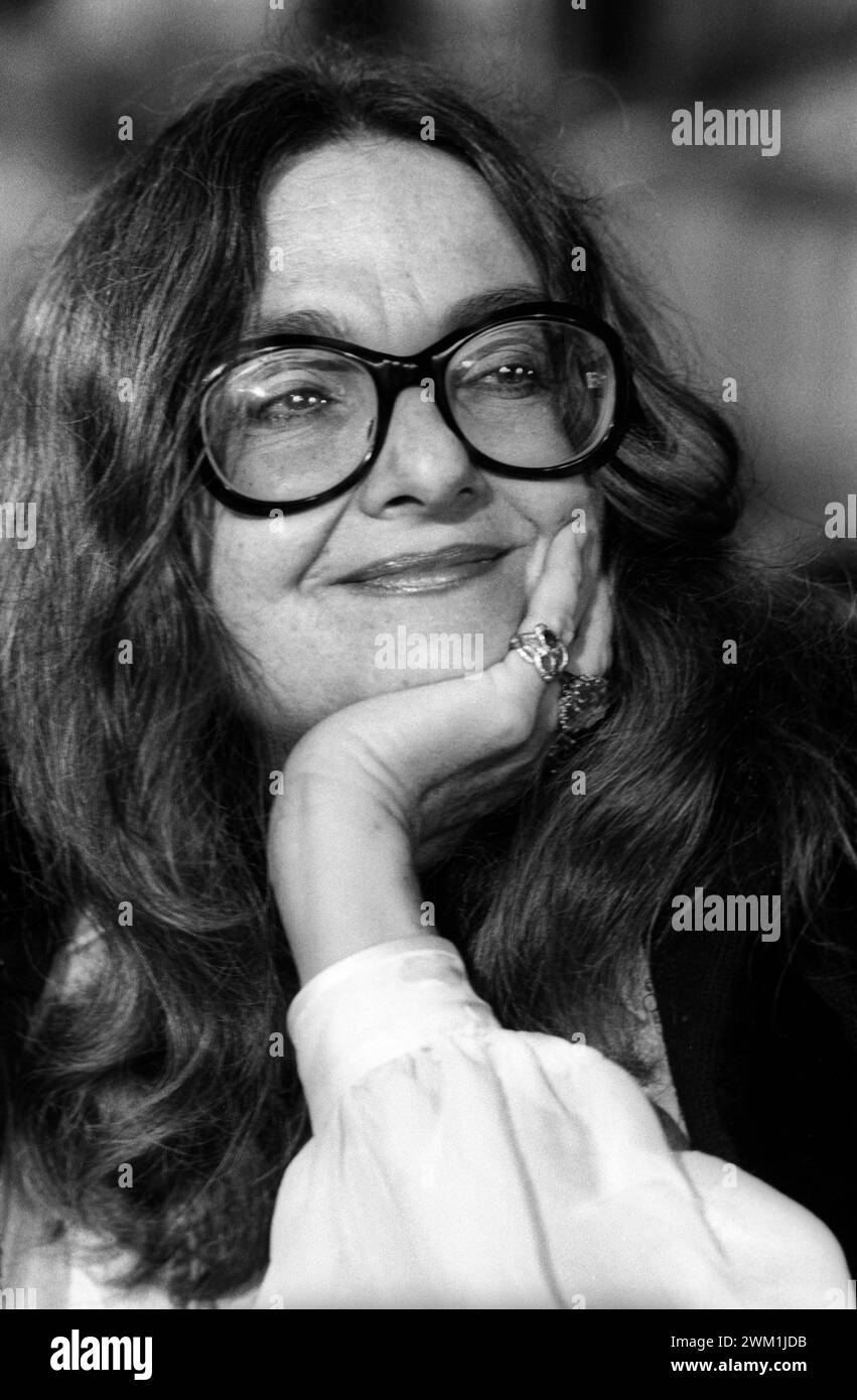 Add poetry hi-res stock photography and images - Alamy