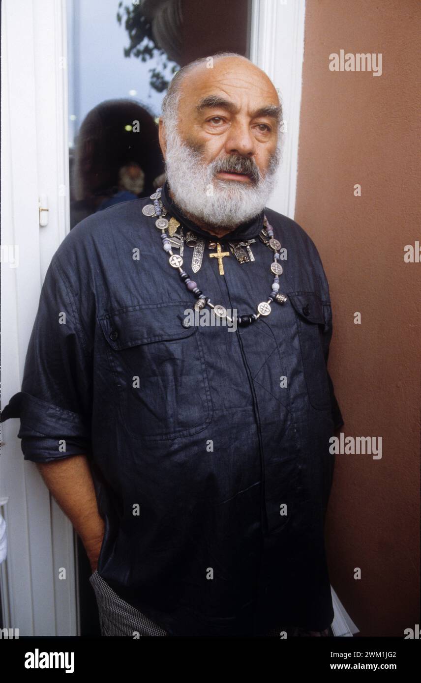 Armenian directors hi-res stock photography and images - Alamy