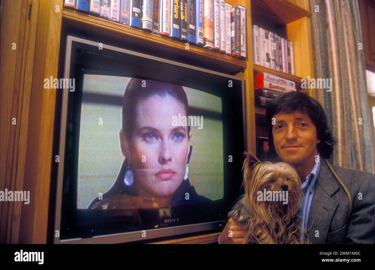 Nothing underneath 1985 hi-res stock photography and images - Alamy