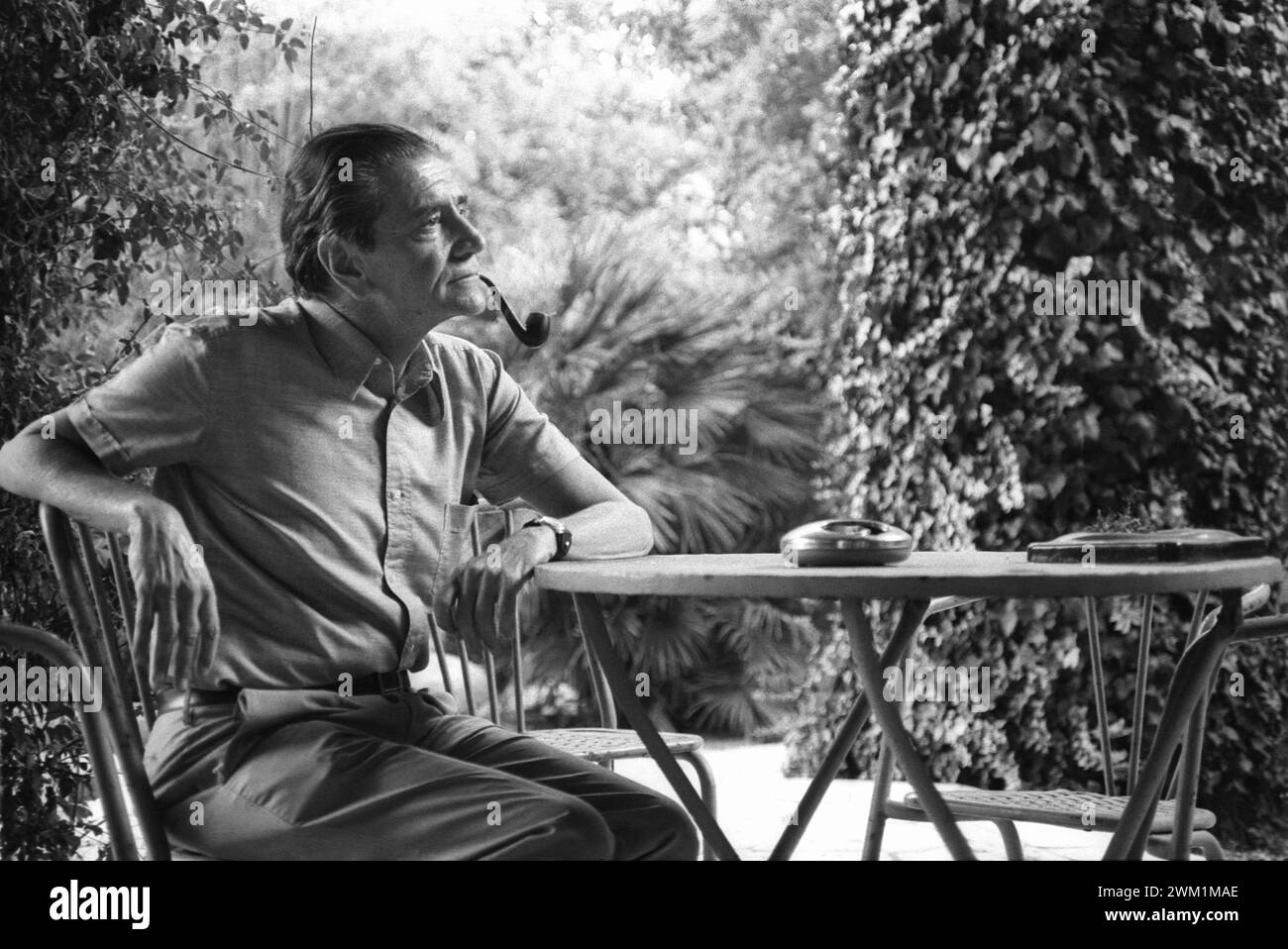 Architettura in giardino hi-res stock photography and images - Alamy