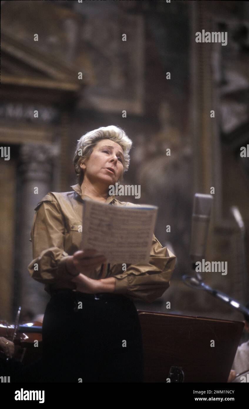 MME4695288 German mezzo-soprano CHRISTA LUDWIG, 1983/CHRISTA LUDWIG ...