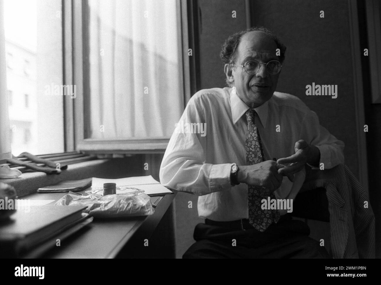 MME4701570 Portrait of the American poet and founder of the Beat ...