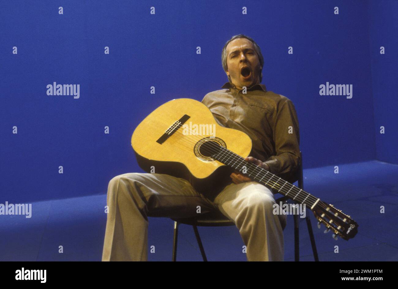 MME4706230 Portrait of John Williams, guitarist of the band Sky; (add ...