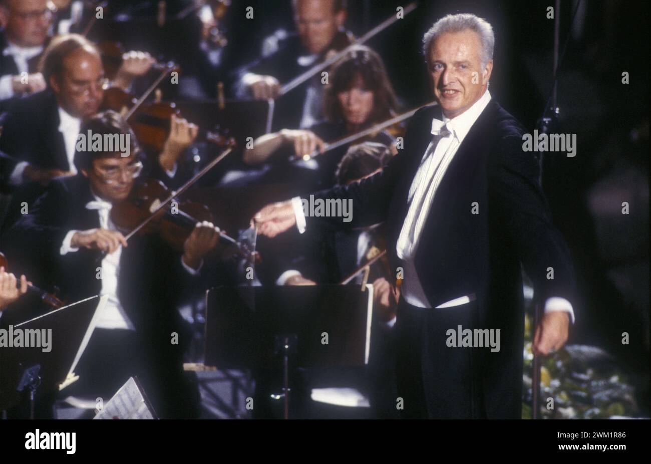MME4709944 Austrian conductor Carlos Kleiber at a concert in Pompei in ...