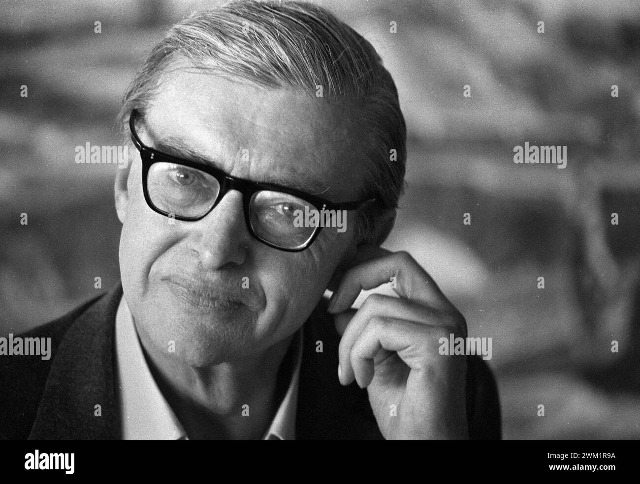 David gascoyne hi-res stock photography and images - Alamy