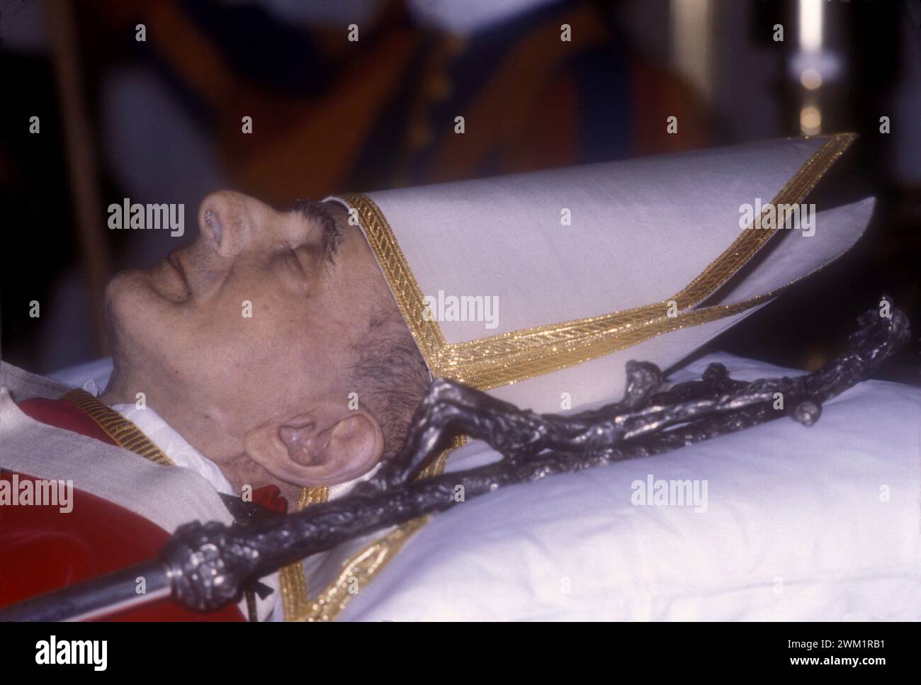 MME4711240 The remains of Pope John Paul I (John Paul) (Giovanni Paolo ...