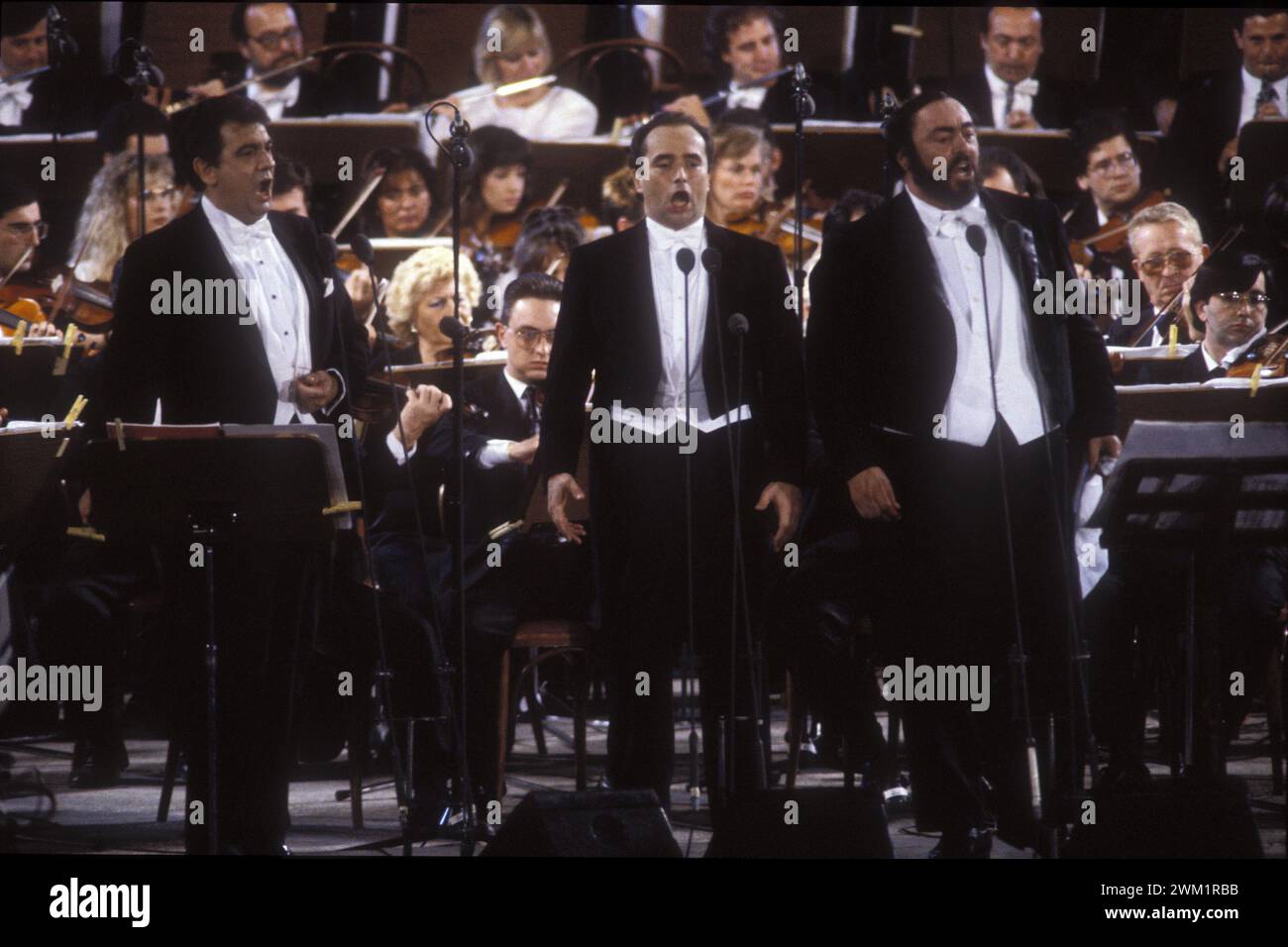 MME4711402 Portraits of the “three tenors” Luciano Pavarotti, Jose ...
