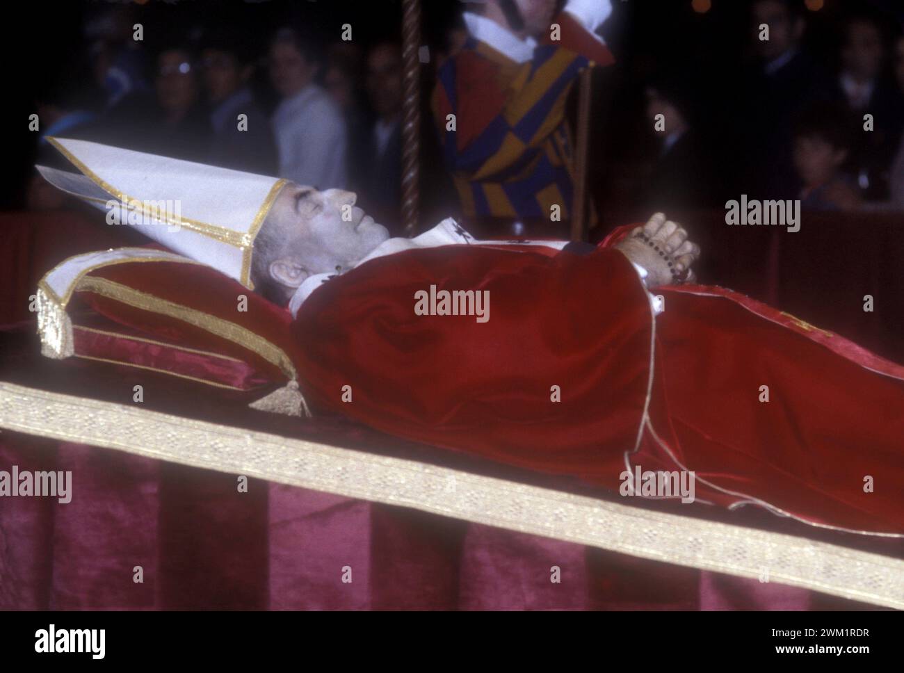 MME4711228 The remains of Pope John Paul I (John Paul) (Giovanni Paolo ...