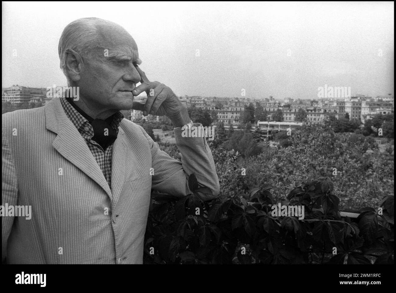 Alberto moravia and rome hi-res stock photography and images - Alamy
