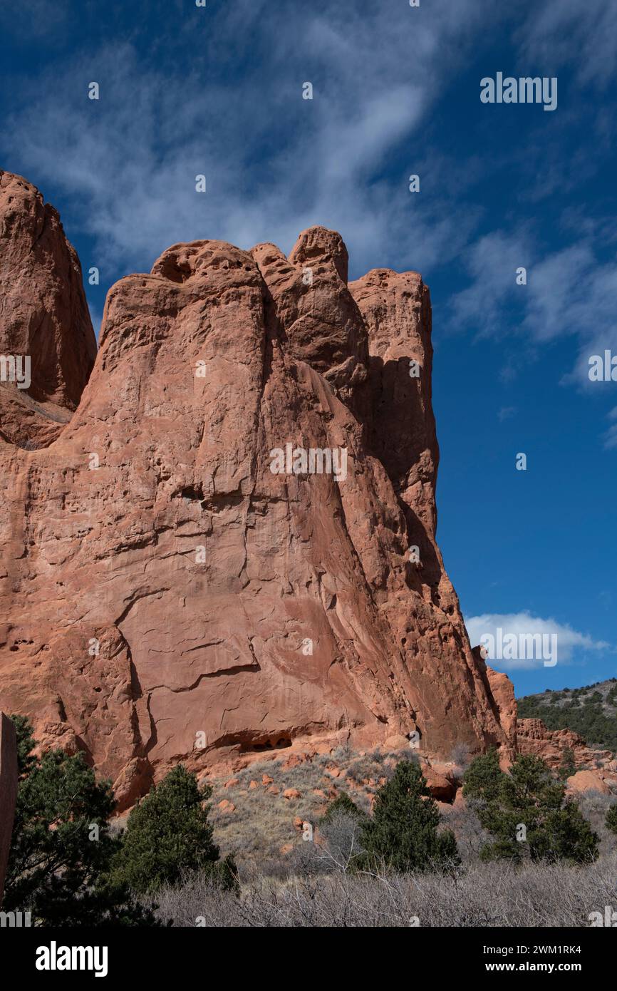 Towering Red Rocks at Garden of the Gods, Colorado, USA Stock Photo - Alamy