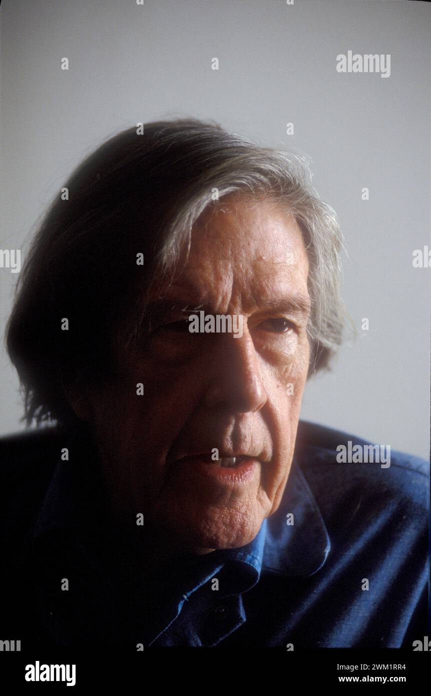 John cage composer hi-res stock photography and images - Alamy