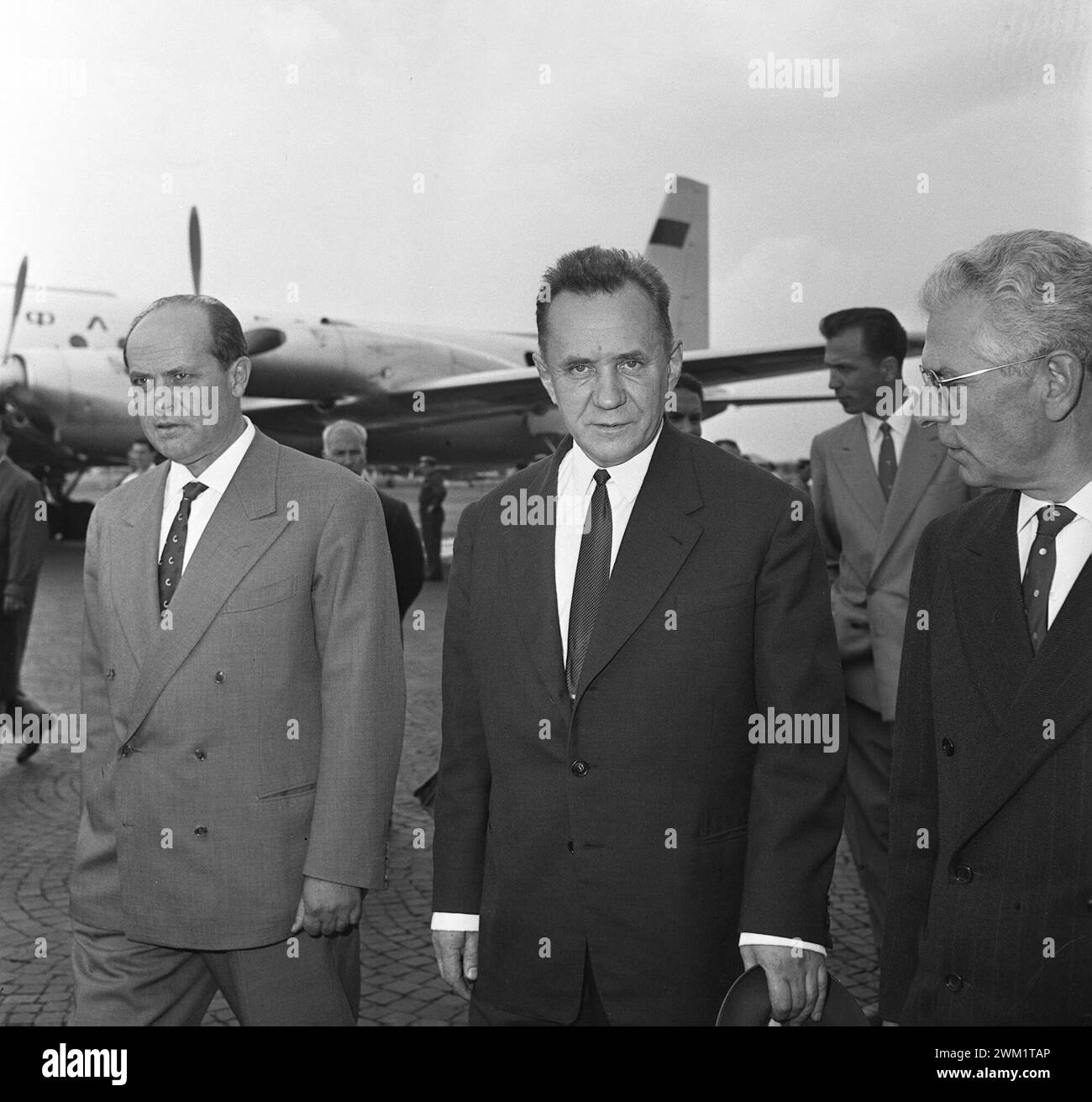 MME4721163 Airport, Fiumicino (Rome), about 1960 Soviet politician ...