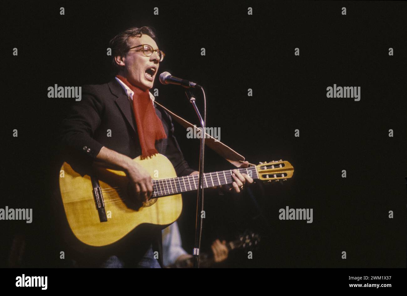 Enzo iannacci hi-res stock photography and images - Alamy